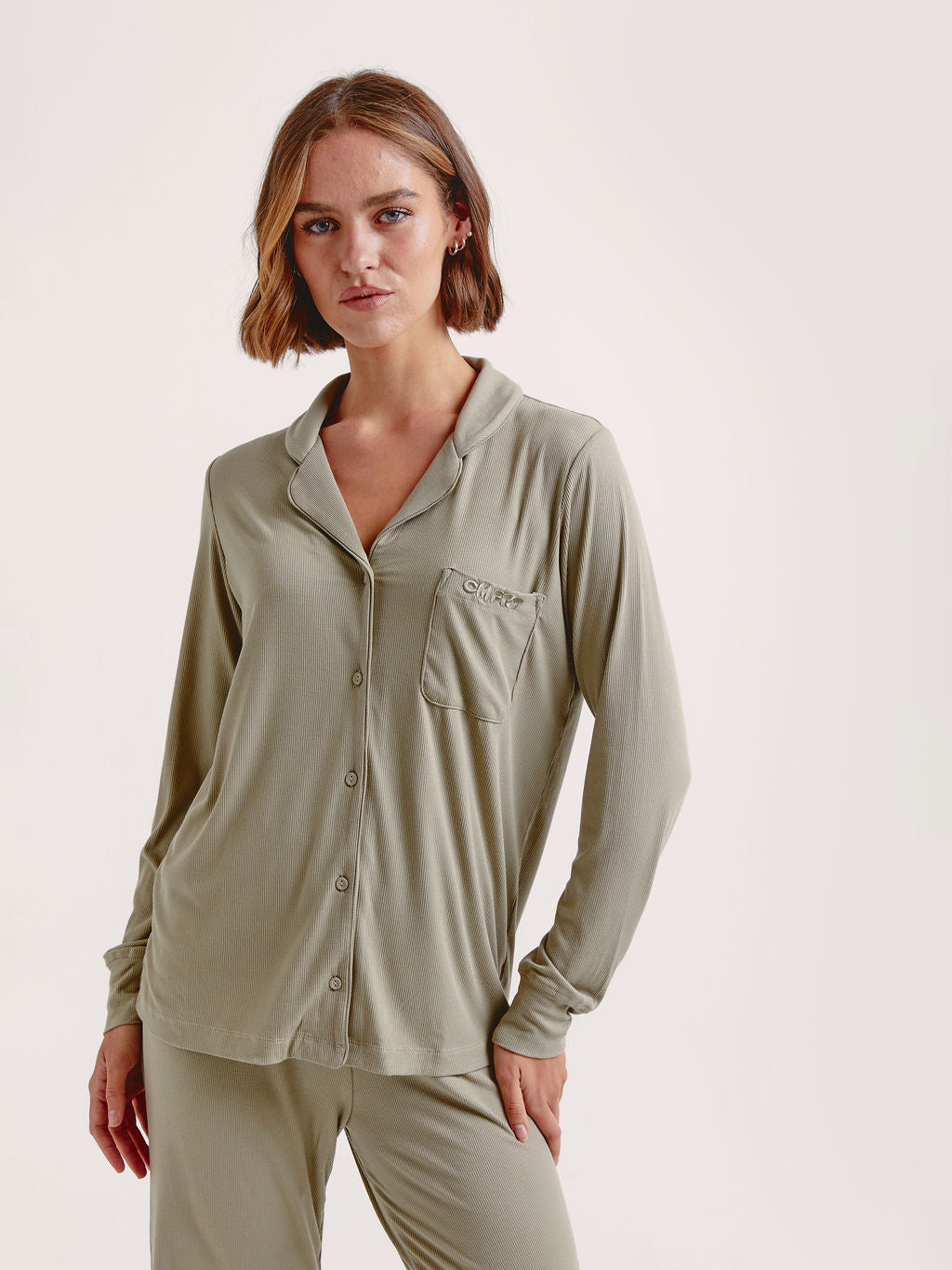 CMFRT - Luxury Soft Long Pyjama Set - Isabella – CLOMANÁ Beauty